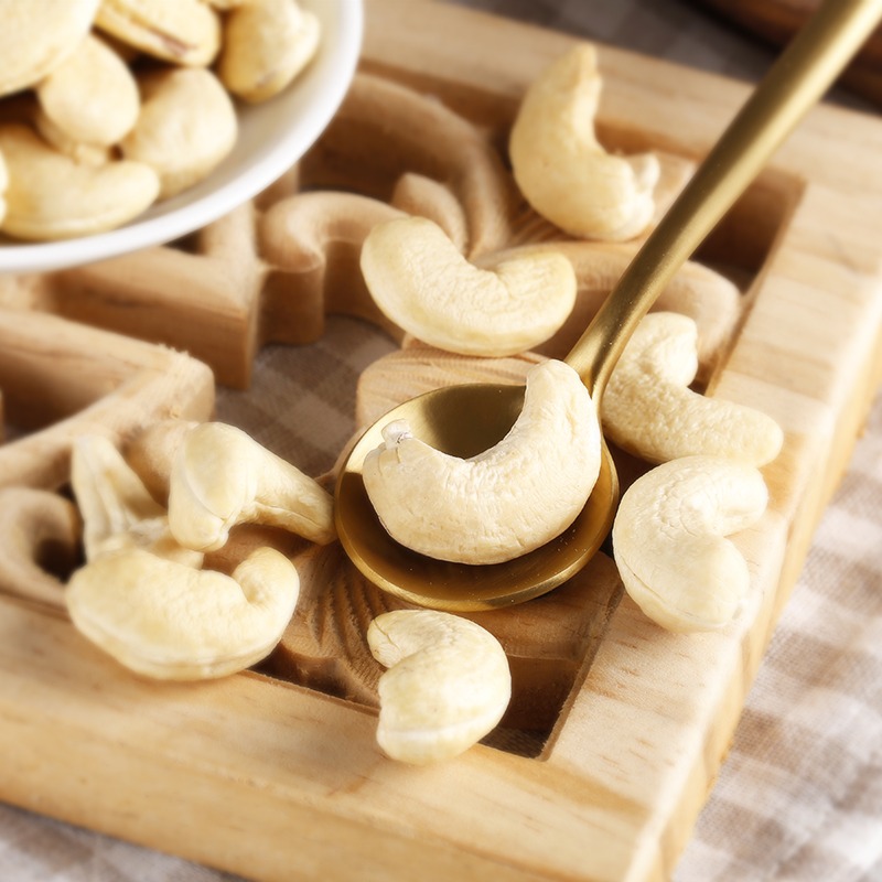 Delicious -Sour Milk Flavored Mixed Nuts 540g
